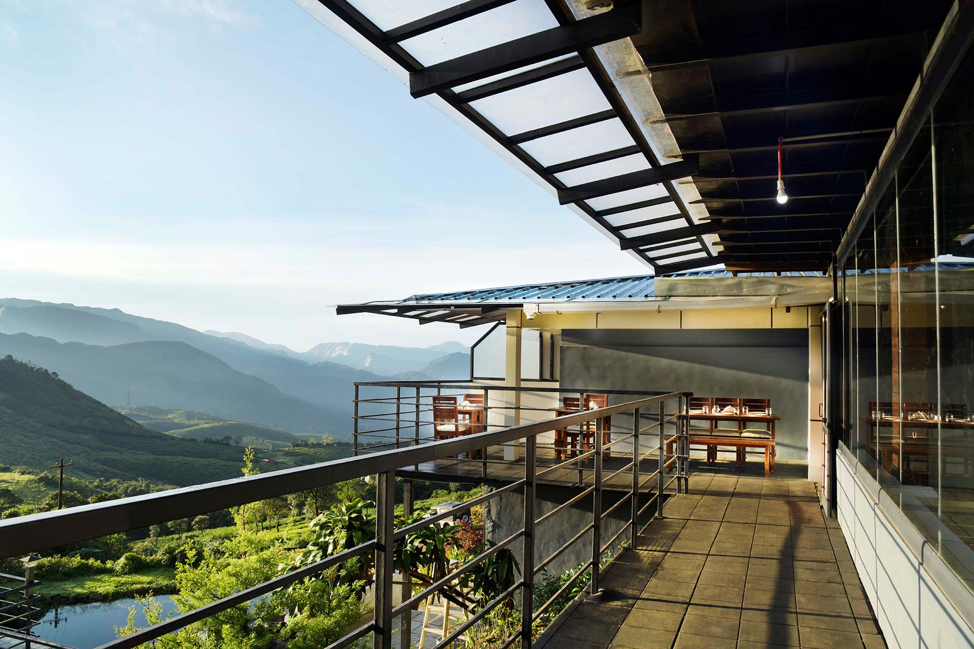 Best Homestay In Munnar | Book Pool Villa In Munnar - StayVista