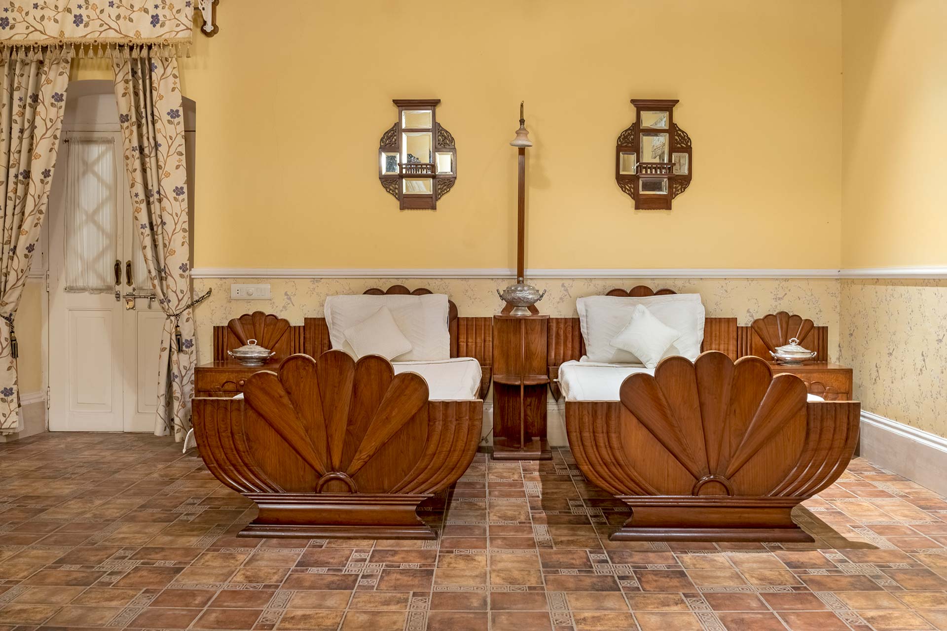 Book Luxury Villas In Dehradun | Homestay In Dehradun - StayVista