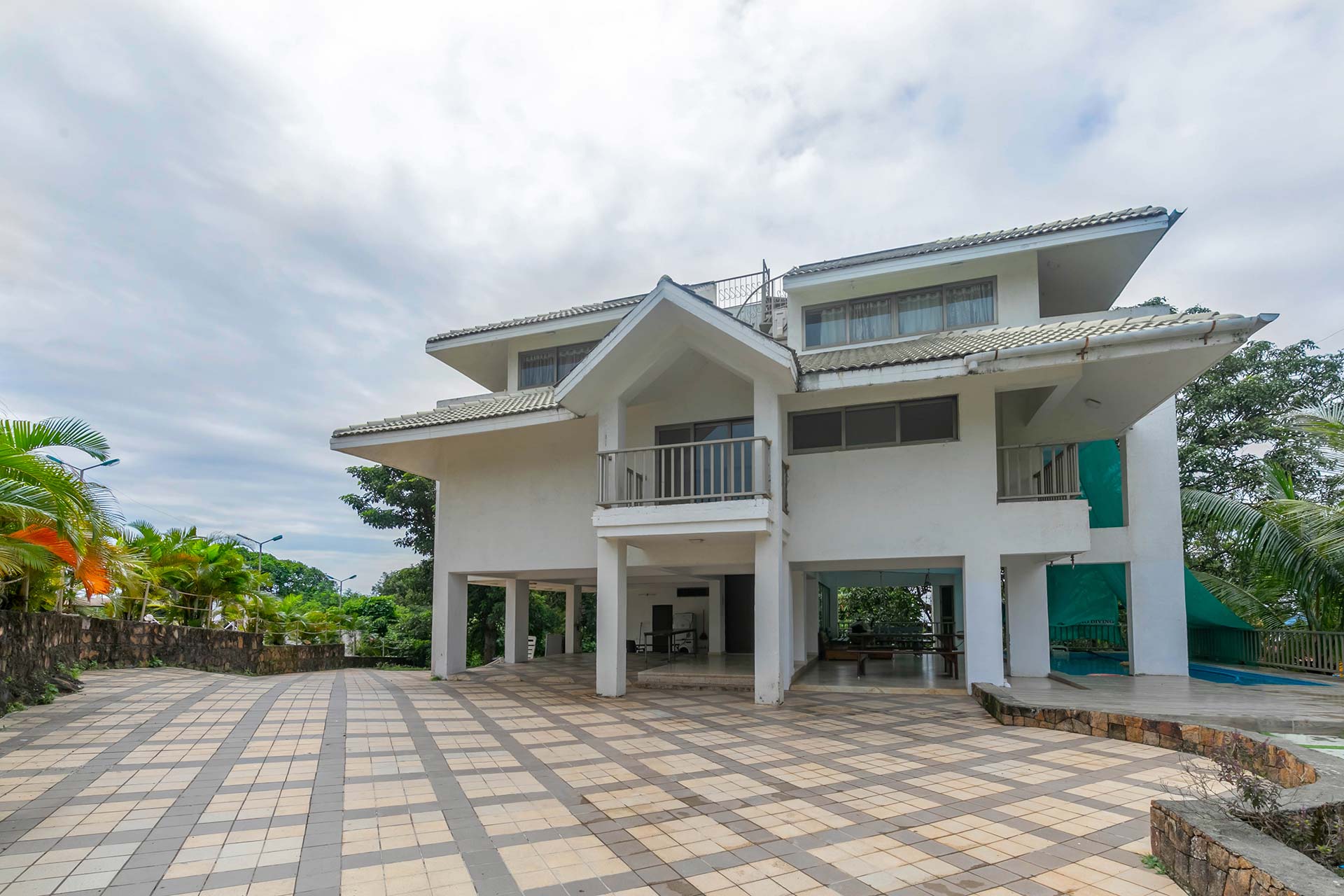 Book Private Villas In Uttan | Beach Cottages In Uttan - StayVista