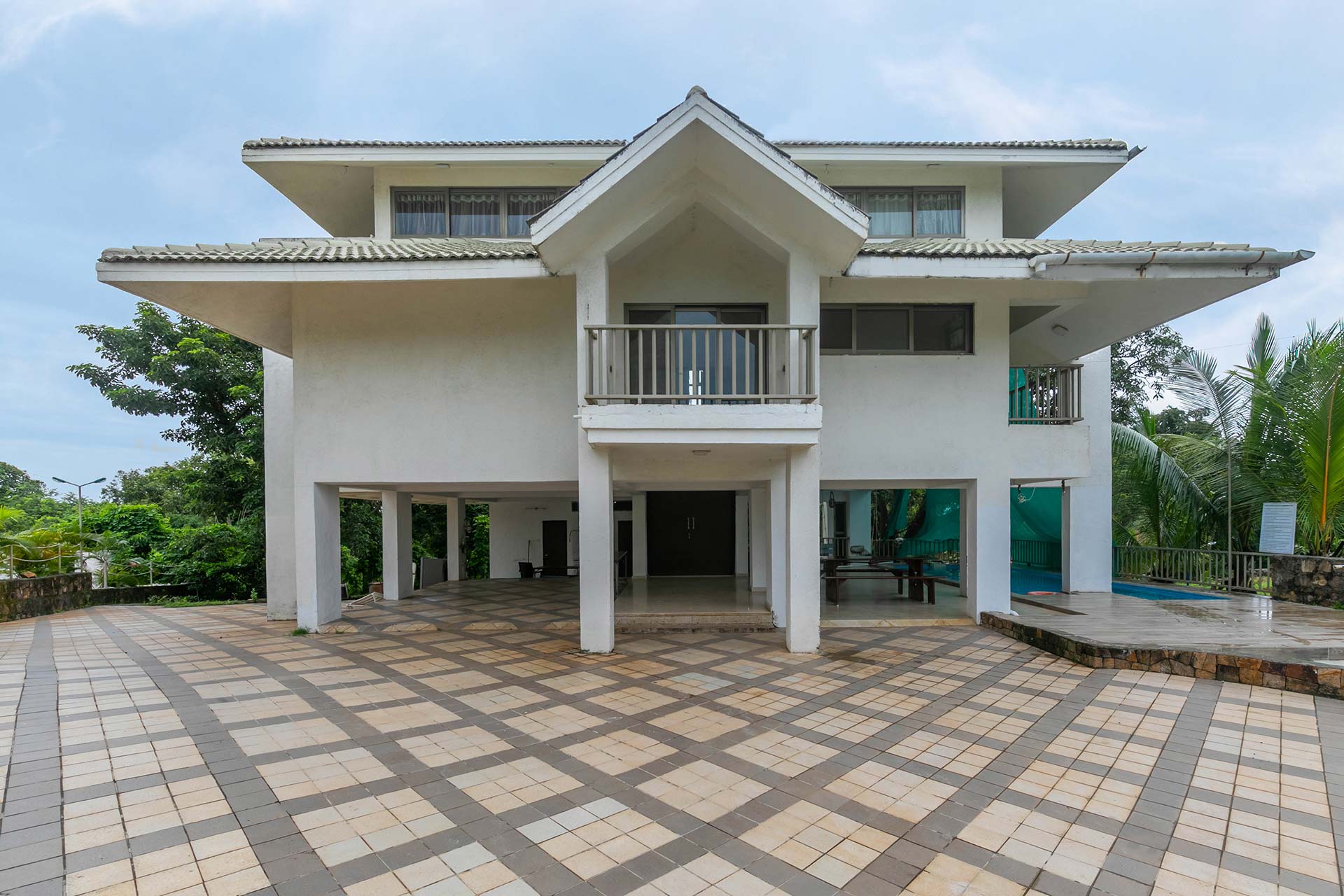 Book Private Villas In Uttan | Beach Cottages In Uttan - StayVista