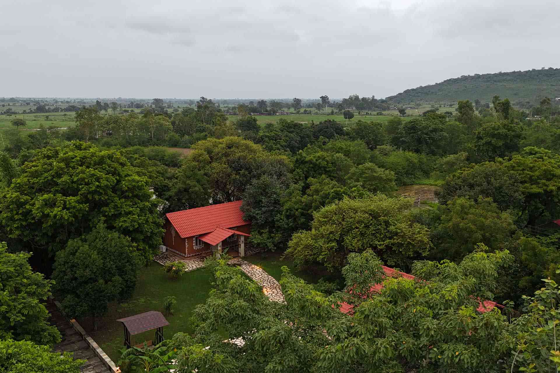 Book Your Luxurious Stay from StayVista