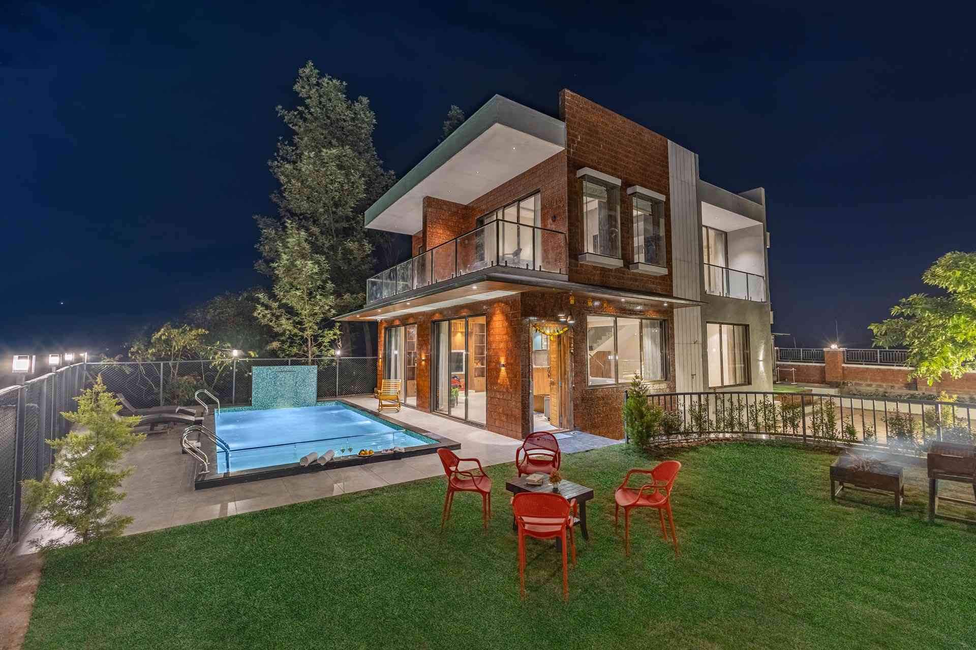 Book Your Luxurious Stay @ Brick & Beam In Panchgani, Maharashtra from ...