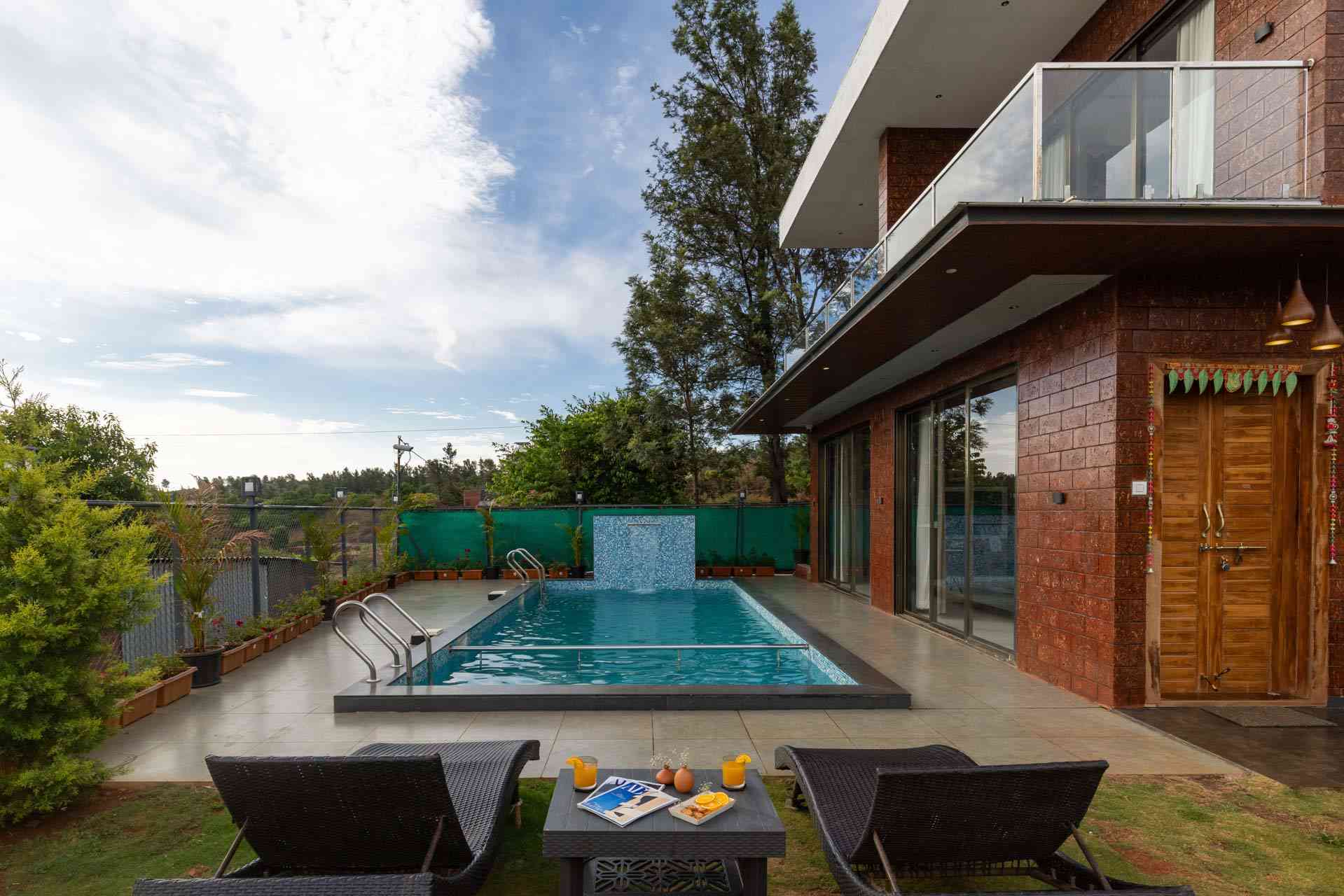 Book Your Luxurious Stay @ Brick & Beam In Panchgani, Maharashtra from ...