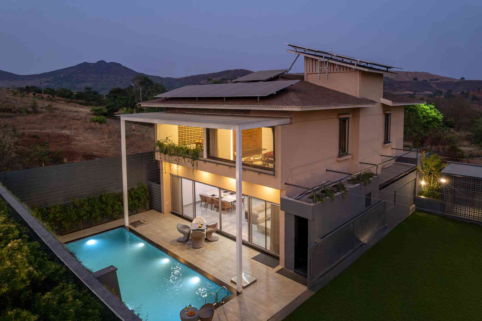 Book Your Luxurious Stay @ Daisy Dell In Nashik from StayVista