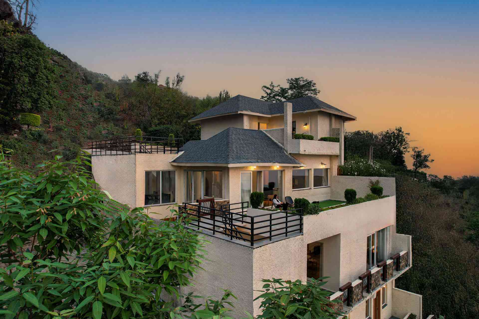 Book Your Luxurious Stay @ Echoes of Ease In Rishikesh, Uttarakhand ...