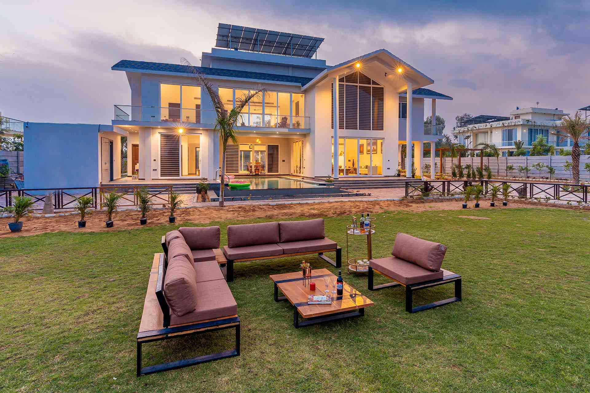 Book Your Luxurious Stay @ Francolin Farmstay - Sohna In New delhi from ...