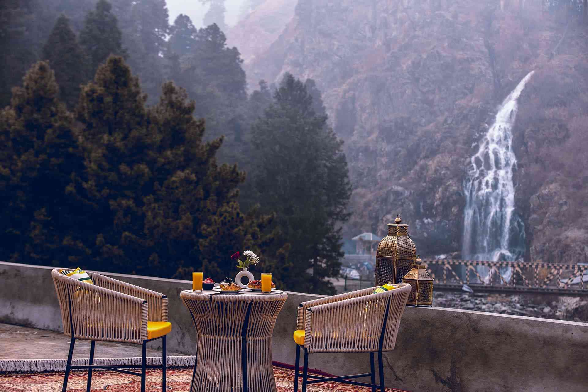 Book Your Luxurious Stay from StayVista