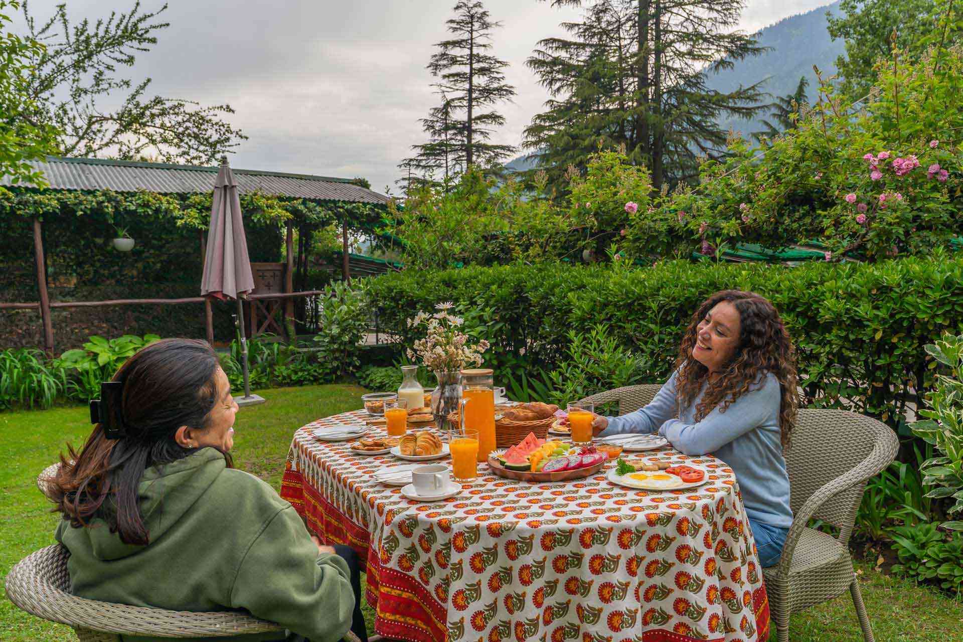 Book Your Luxurious Stay @ Himalayan Retreat In Manali, Himachal ...