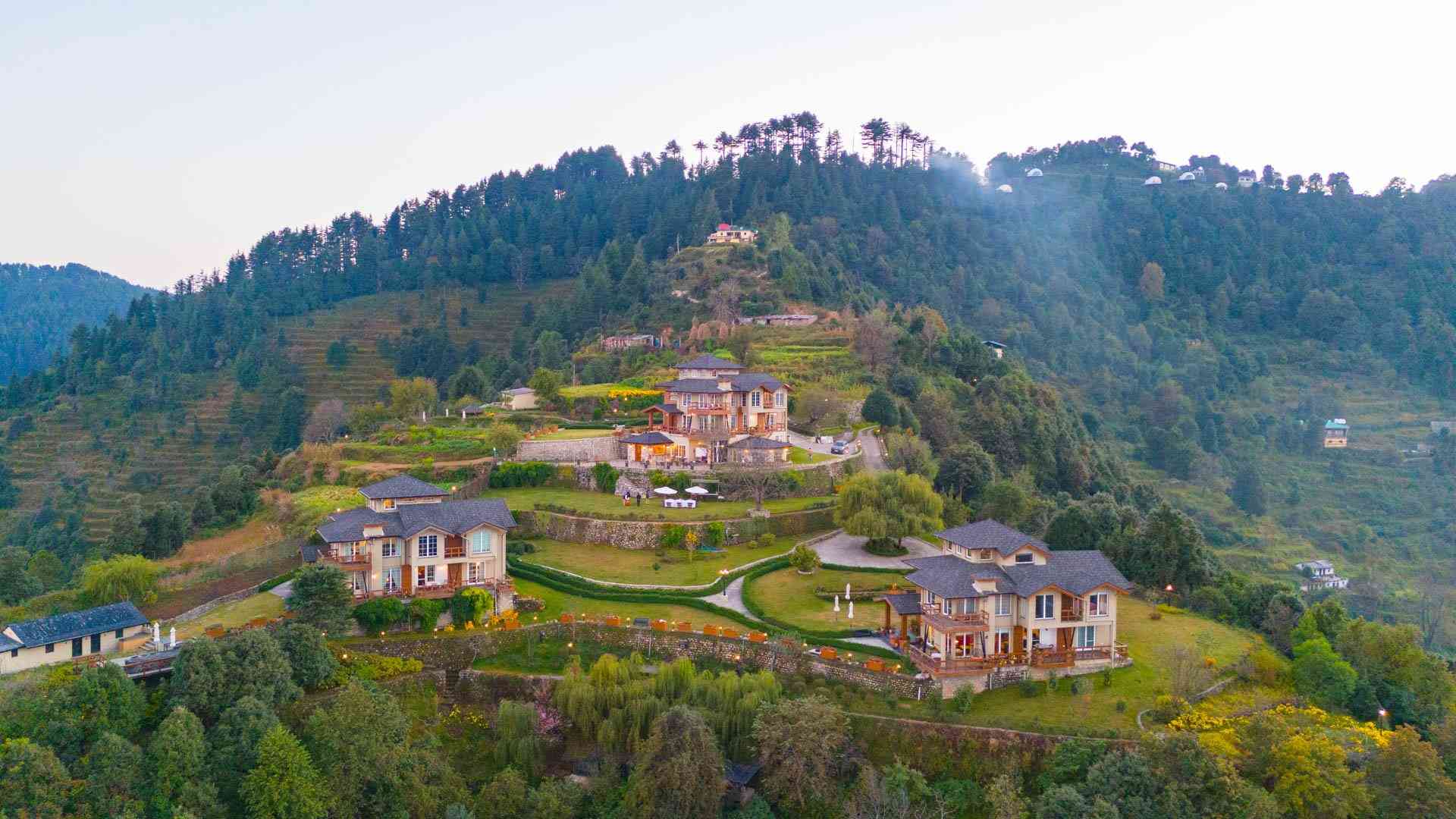 Book Your Luxurious Stay @ Kaudia Estate - Kanatal In Mussoorie ...