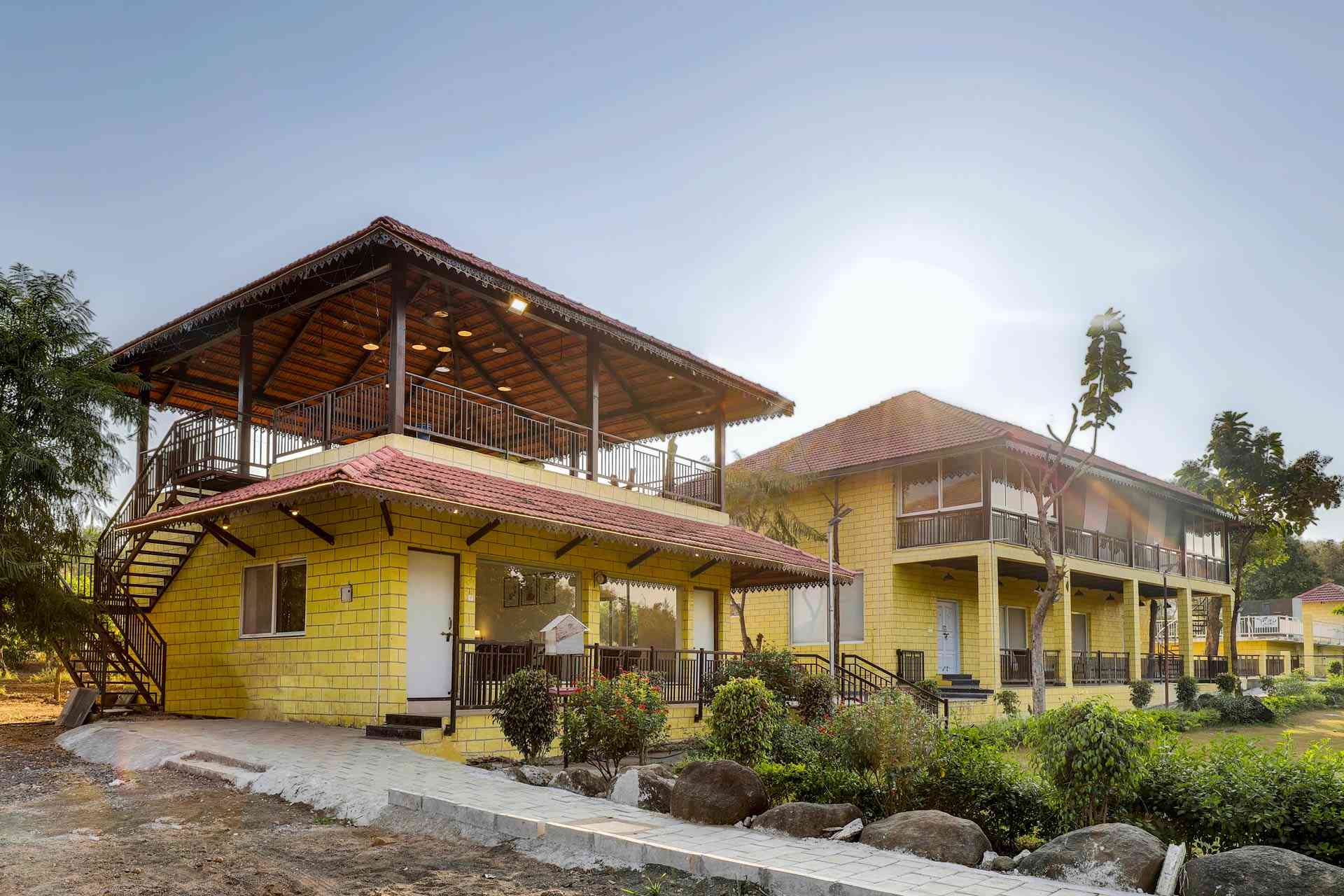 Book Your Luxurious Stay from StayVista