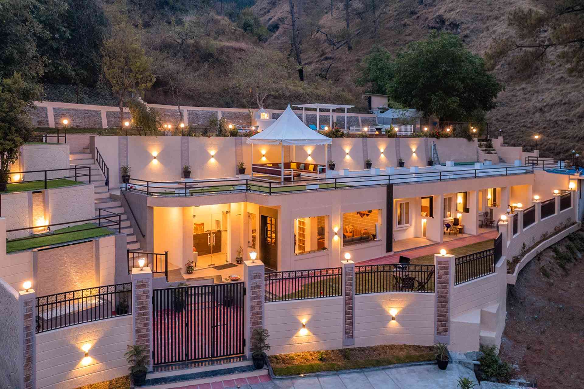 Book Your Luxurious Stay @ Rolling Hills In Jim corbett, Uttarakhand ...