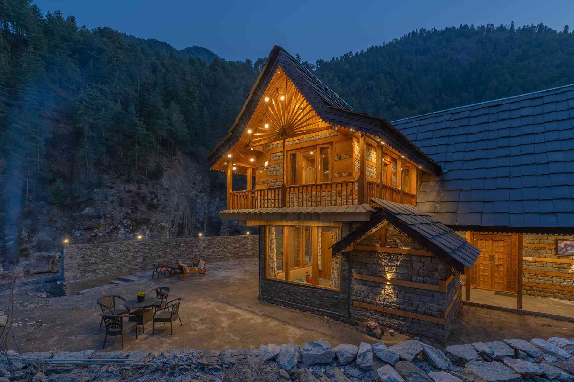Book Your Luxurious Stay @ Rustic Loft 1 @ Wisteria Whispers In Tirthan valley, Himachal pradesh ...