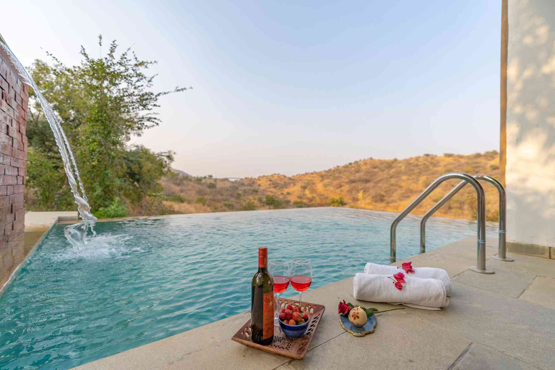 Book Your Luxurious Stay @ Sage Scenery In Udaipur from StayVista