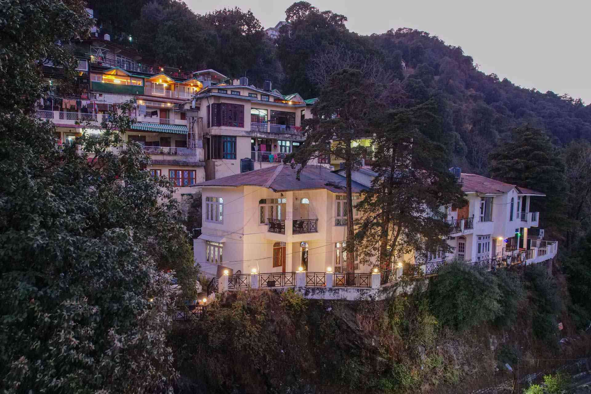 Book Your Luxurious Stay @ The Northern Lake House In Nainital, Uttarakhand from StayVista