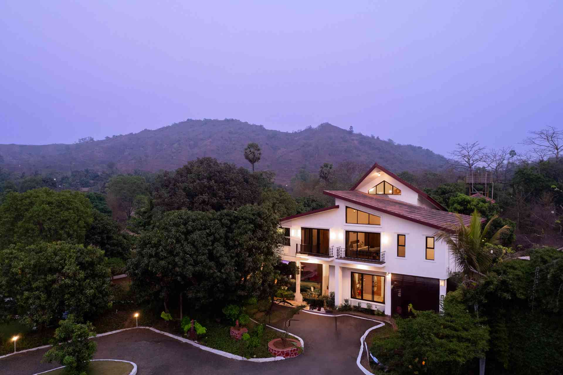 Book Your Luxurious Stay @ The Valdivian Villa In Alibaug, Maharashtra ...