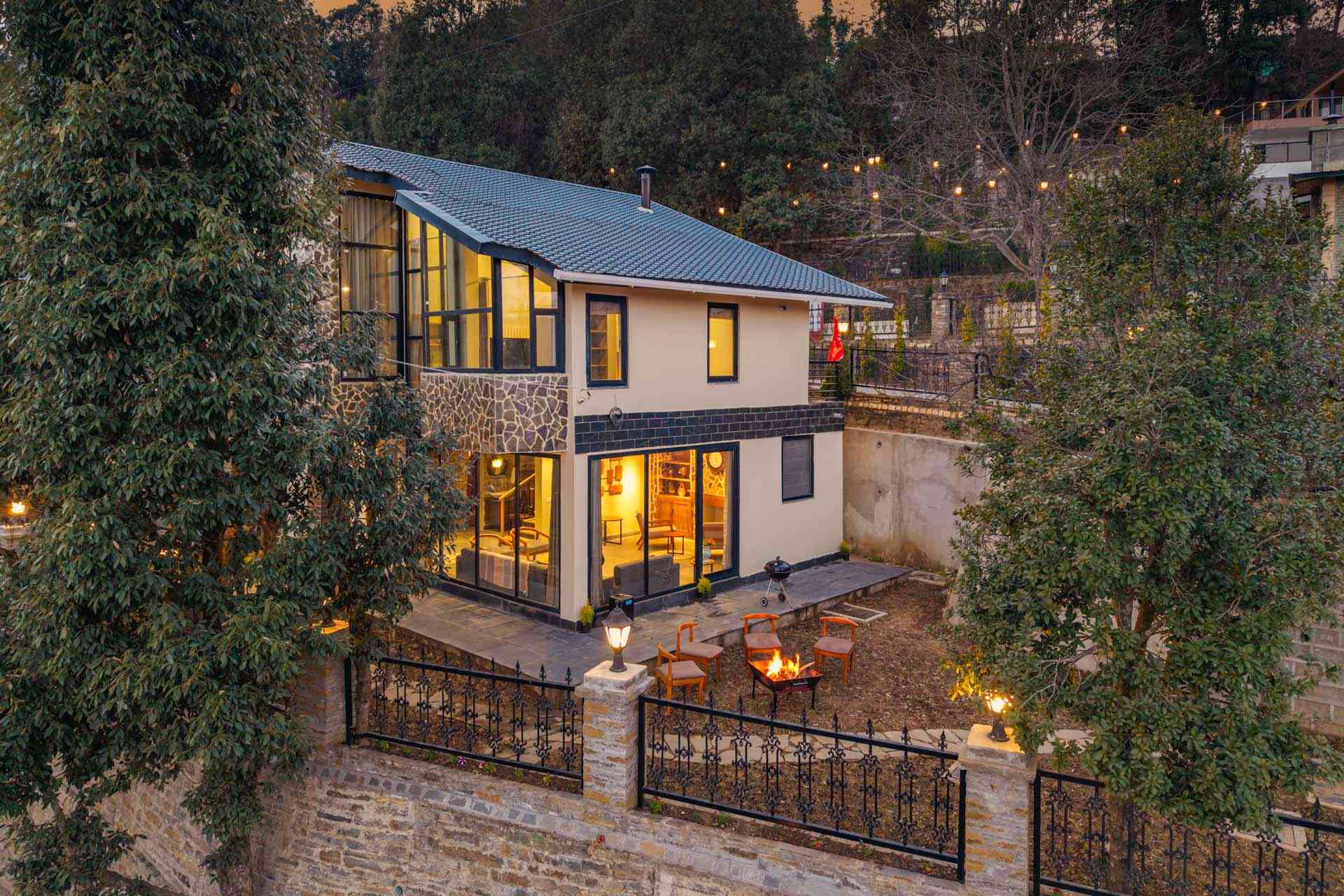 Book Your Luxurious Stay @ Villa Vienna - Mukteshwar In Nainital ...