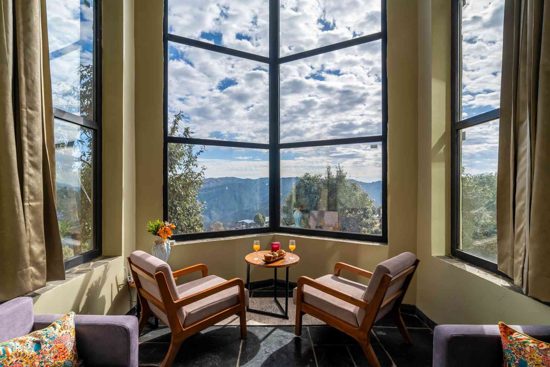 Book Your Luxurious Stay @ Villa Vienna - Mukteshwar In Nainital ...