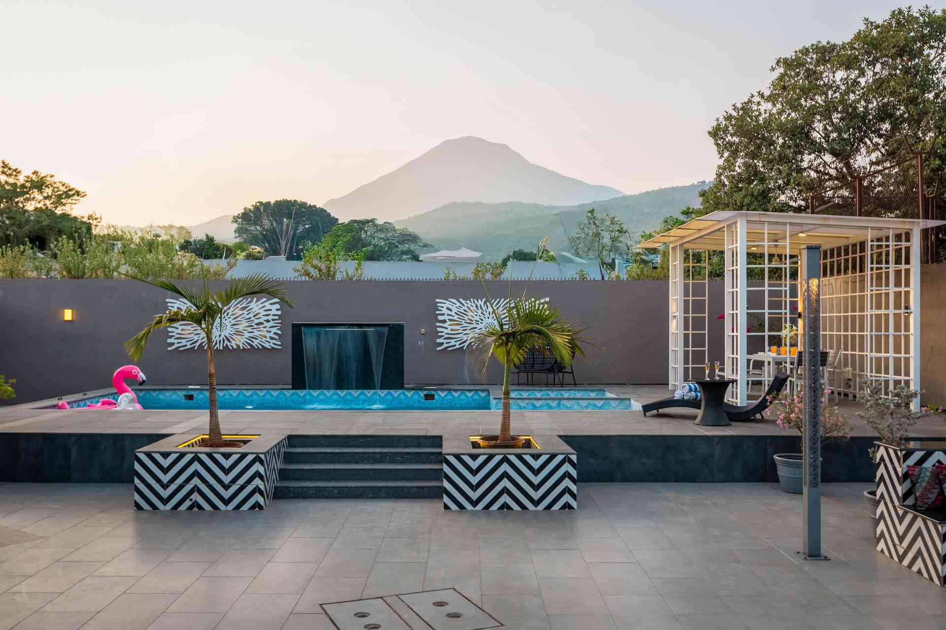 Book Your Luxurious Stay @ Windy Ridge In Lonavala, Maharashtra from ...