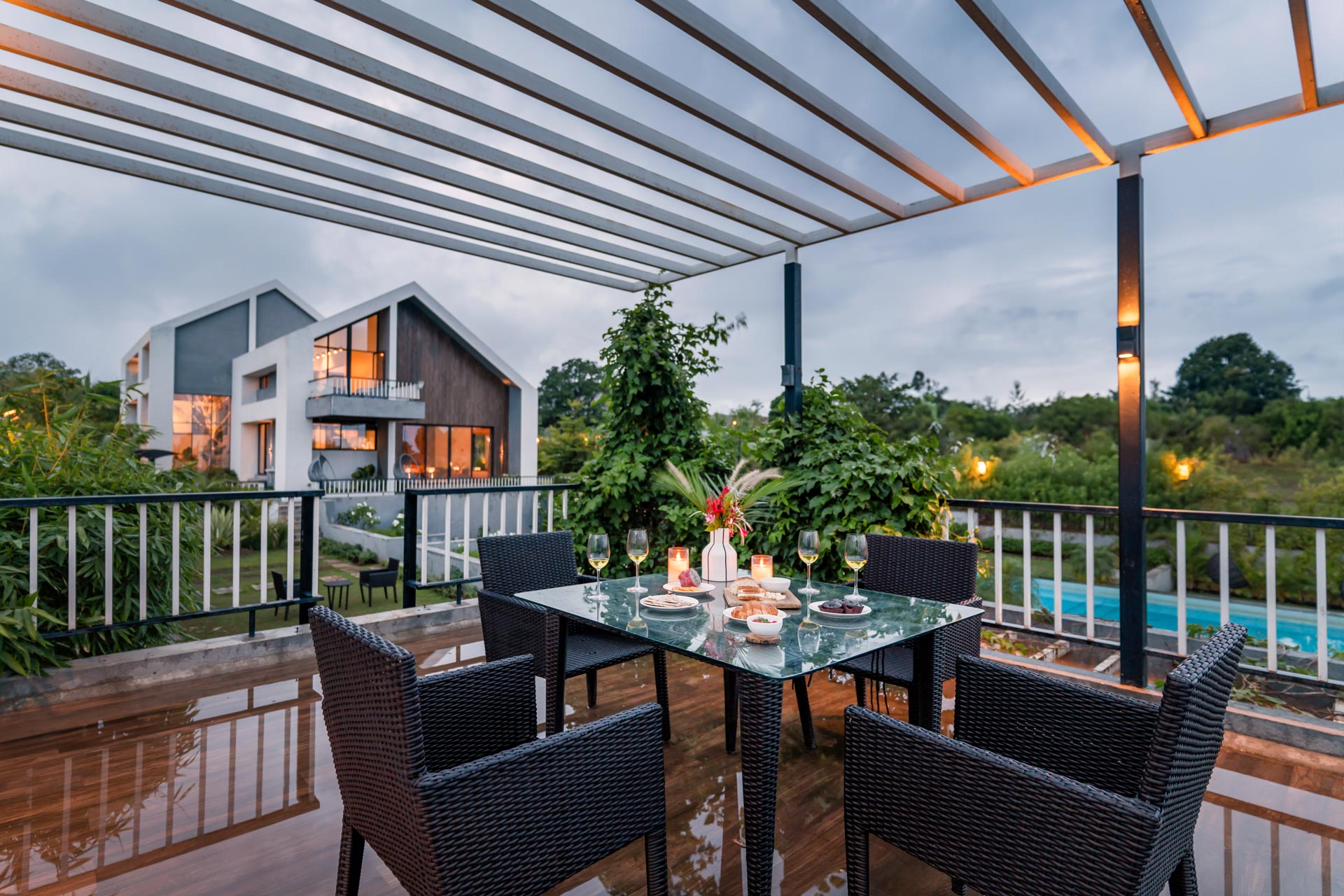 Outdoor Sitting Area
