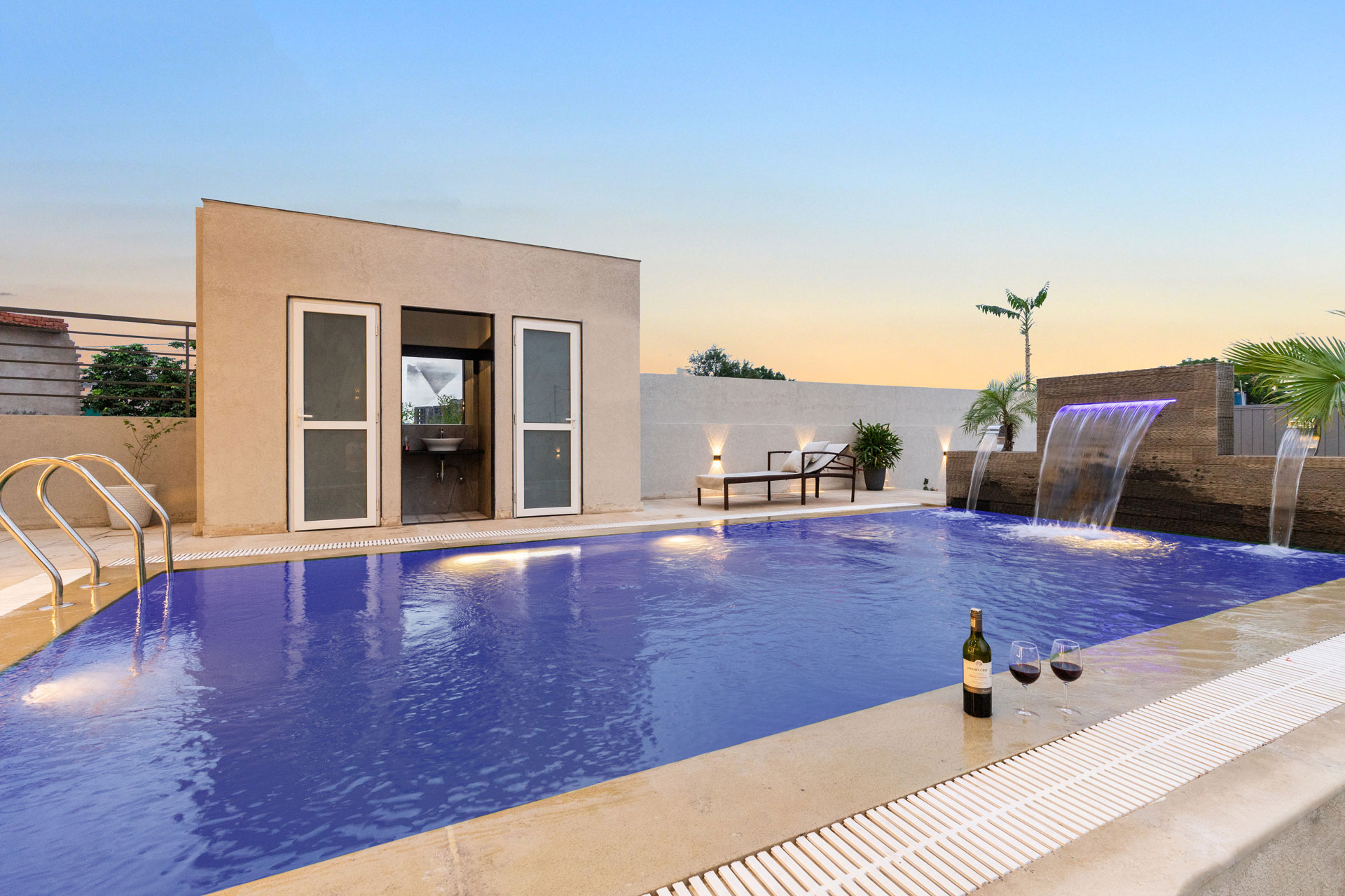 Book Your Luxurious Stay @ The Rose Gold In Jaipur from StayVista