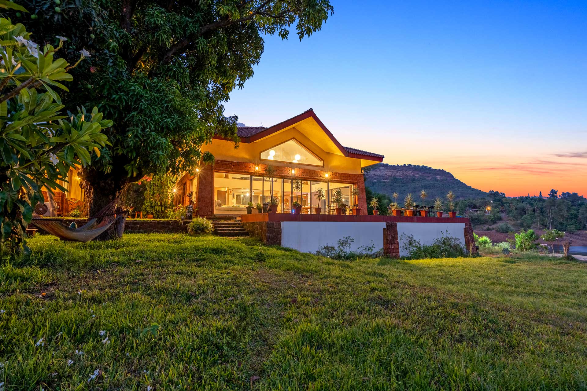 Three Shores - Kamshet - Just Home Stay