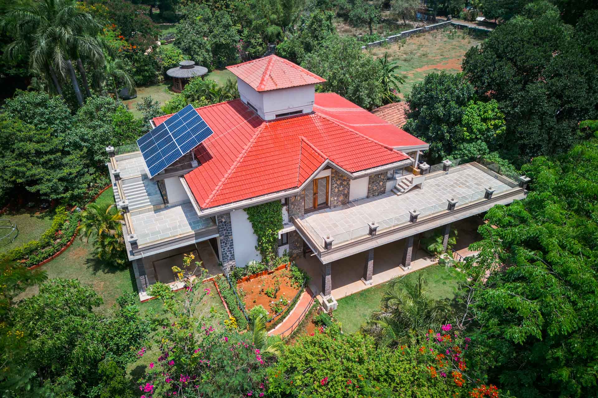 StayVista - Script your stay