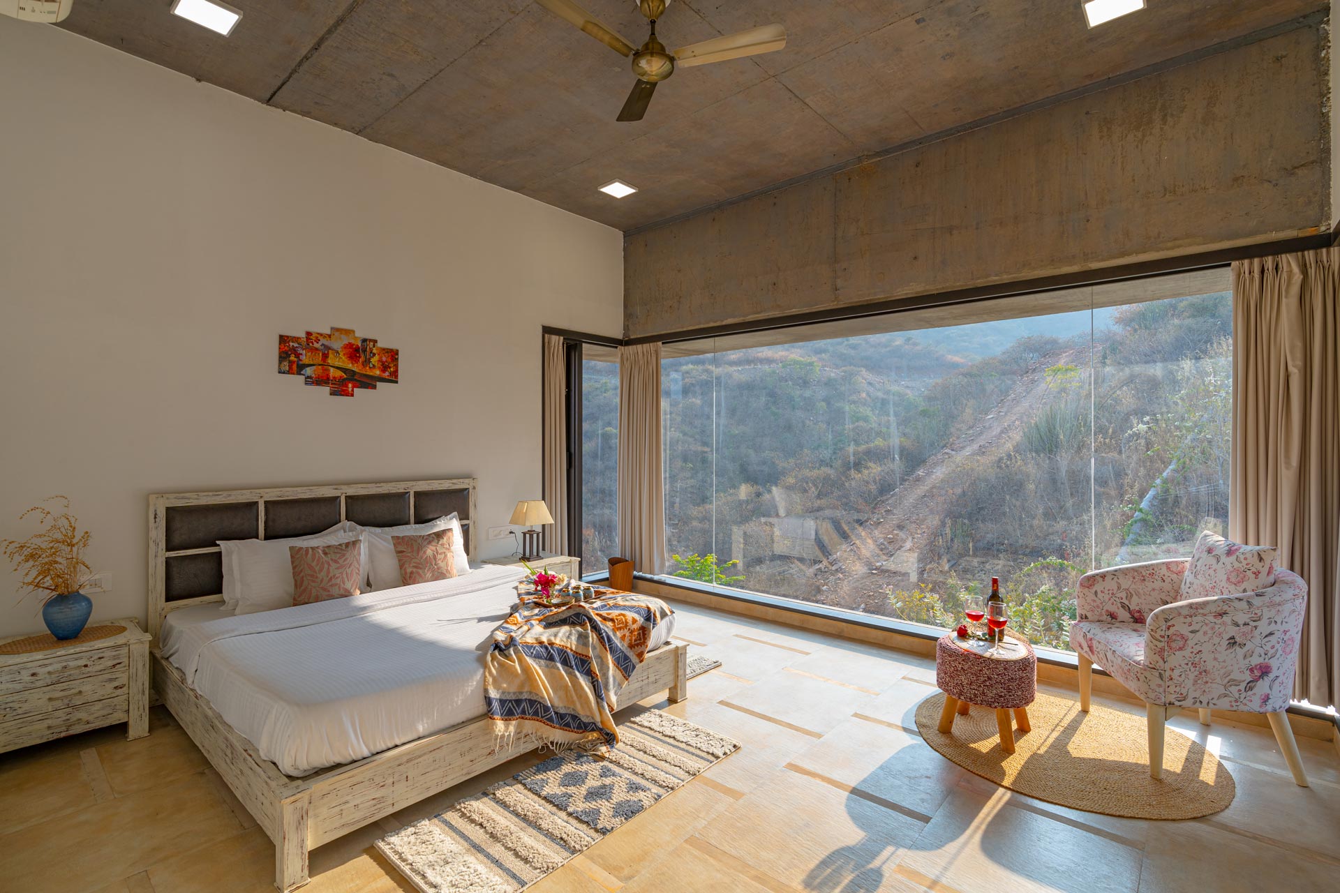 Book Your Luxurious Stay @ Sage Scenery In Udaipur from StayVista