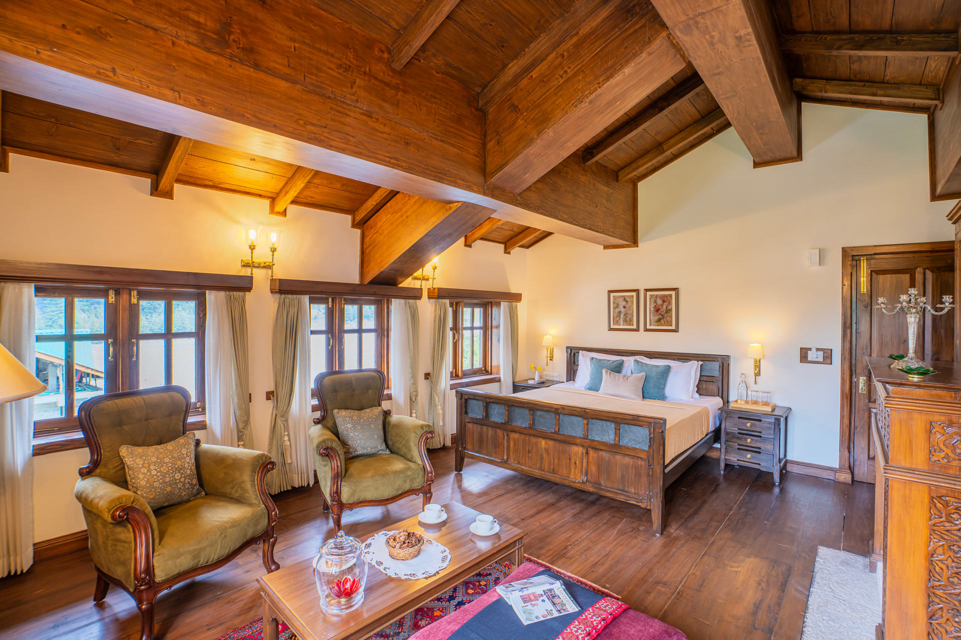 Book Your Luxurious Stay @ Snowdrop House In Manali, Himachal pradesh ...