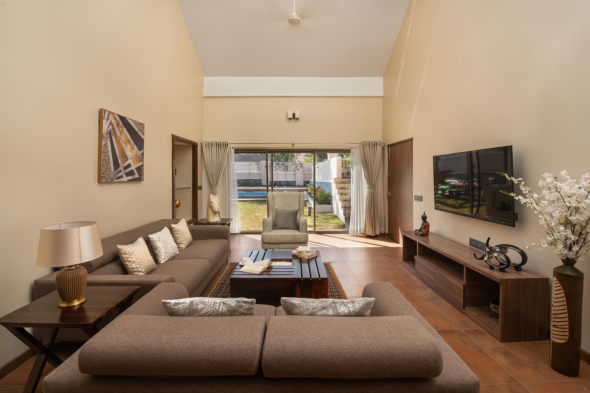 Book Your Luxurious Stay @ Sunshine Brooks In Panchgani, Maharashtra ...