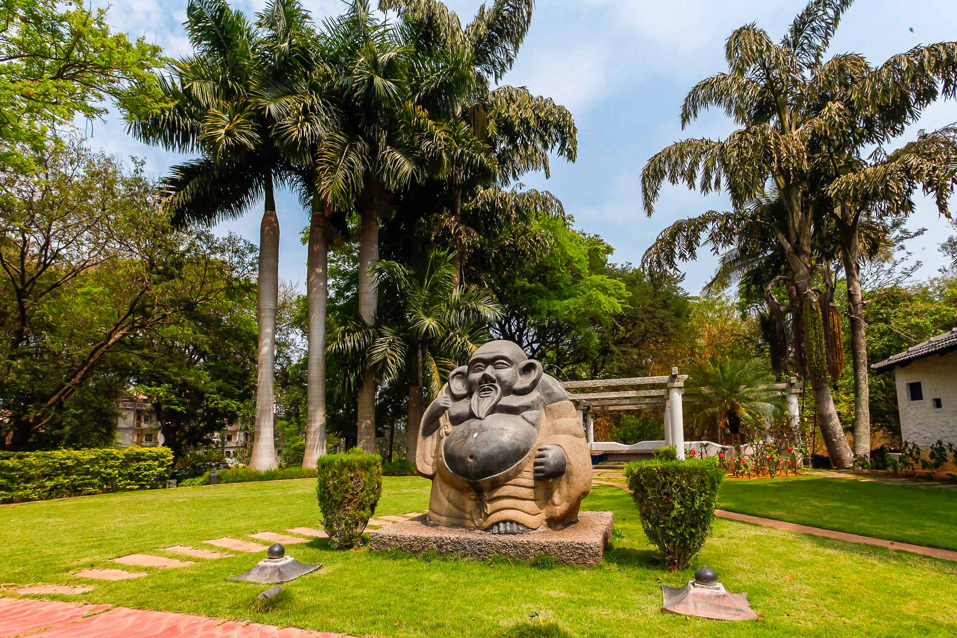 Book Your Luxurious Stay @ Ananta In Bangalore from StayVista